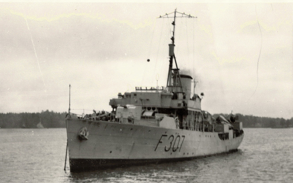 Motiv: Flower-kl. Korvett K.N.M "ANDENES" (F307) - Forsvarets museer ...