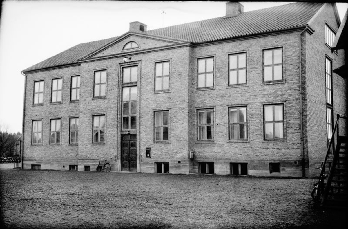Skolhus Herrljunga - Vänersborgs museum / DigitaltMuseum