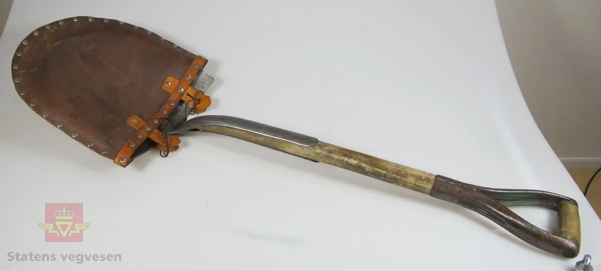 Spade - Norsk vegmuseum / DigitaltMuseum