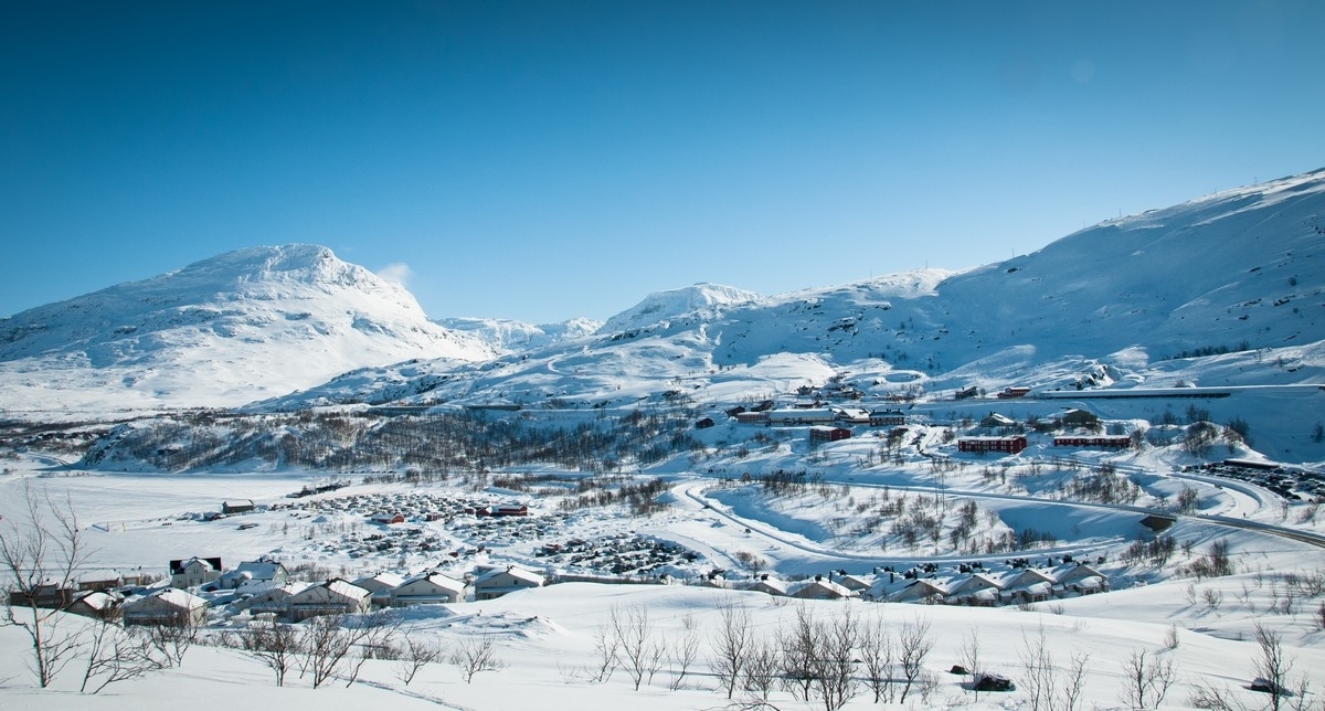 Riksgrenseområdet med Lapplandia og Marie Pigg i forgrunnen ...