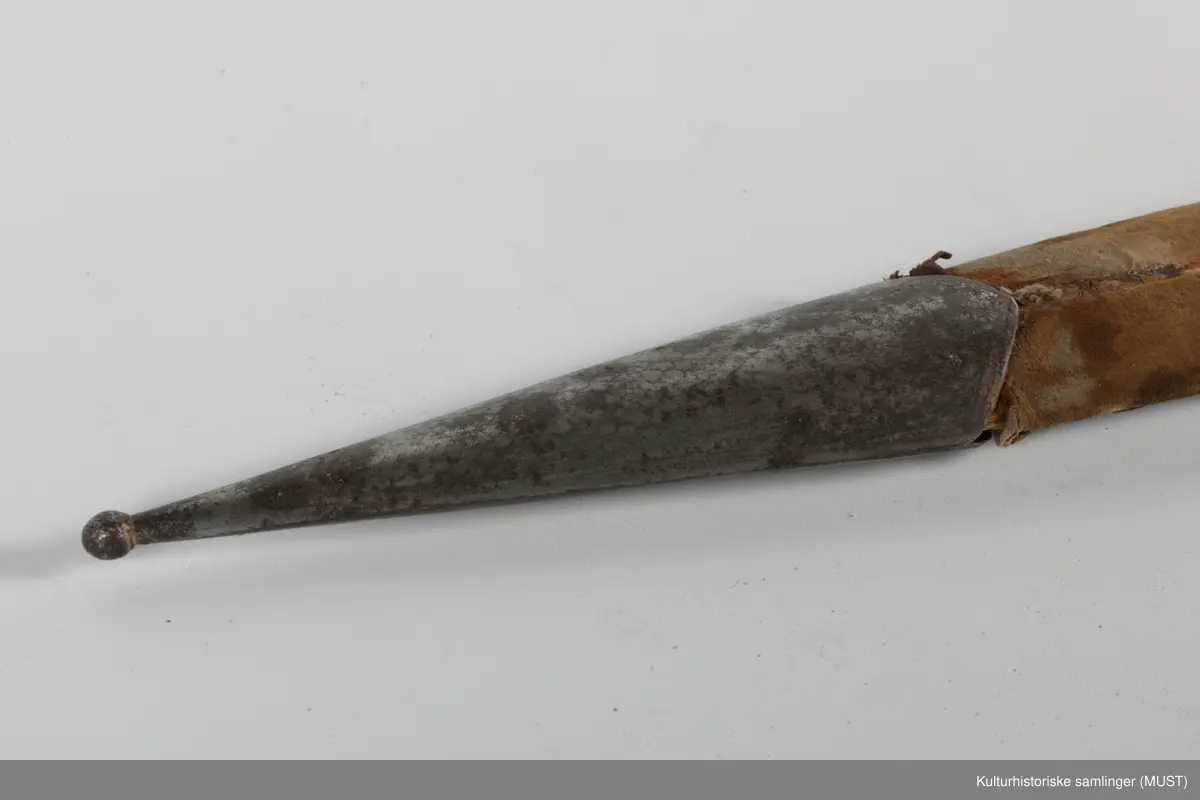 Slire - Kulturhistoriske samlinger (MUST) / DigitaltMuseum