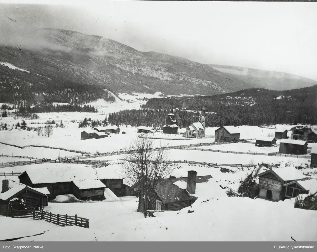 Kirkebygden Torpo, med Torpo kirke og Torpo stavkirke.Torpo stavkirke ...
