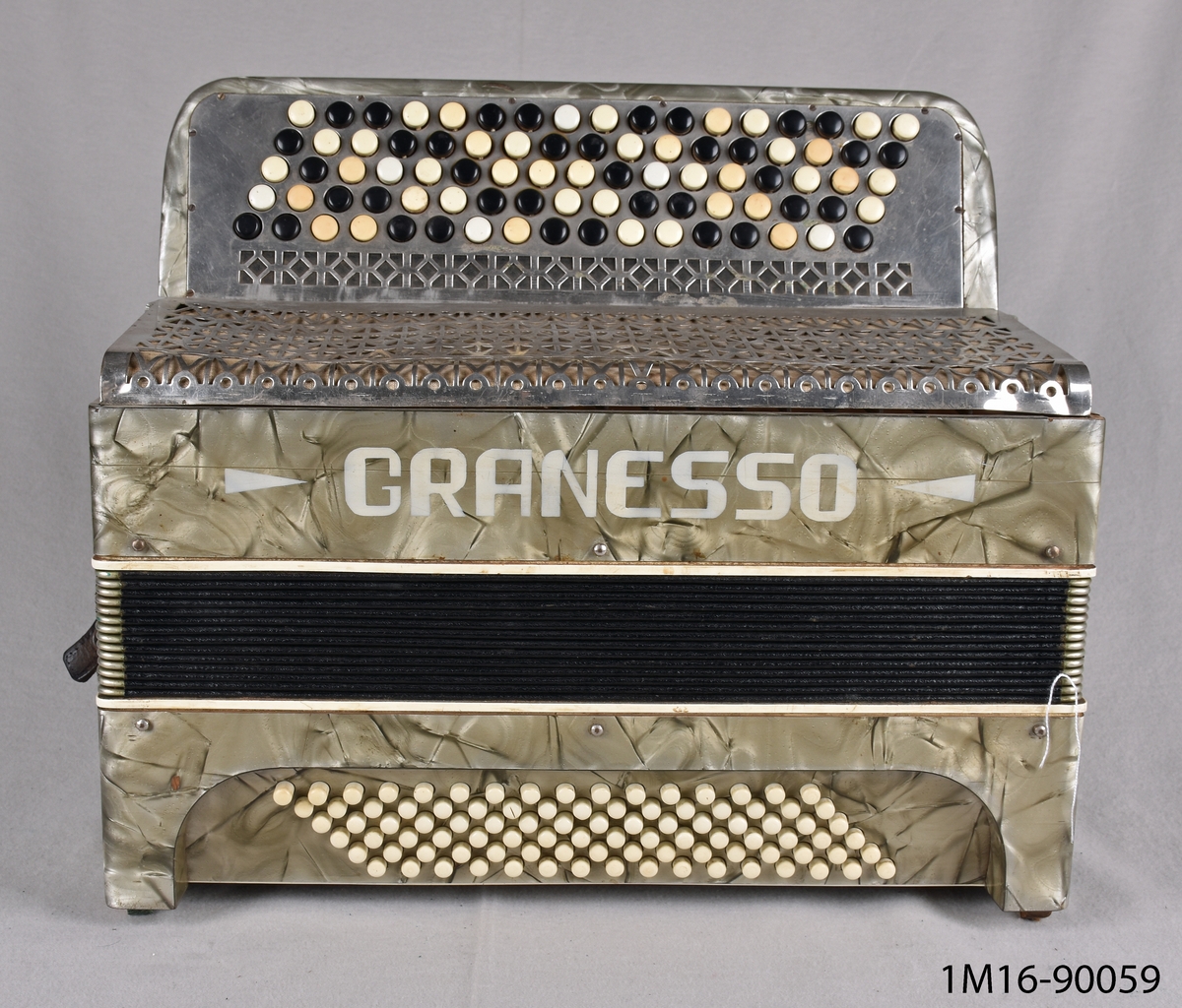 Dragspel - Västergötlands museum / DigitaltMuseum