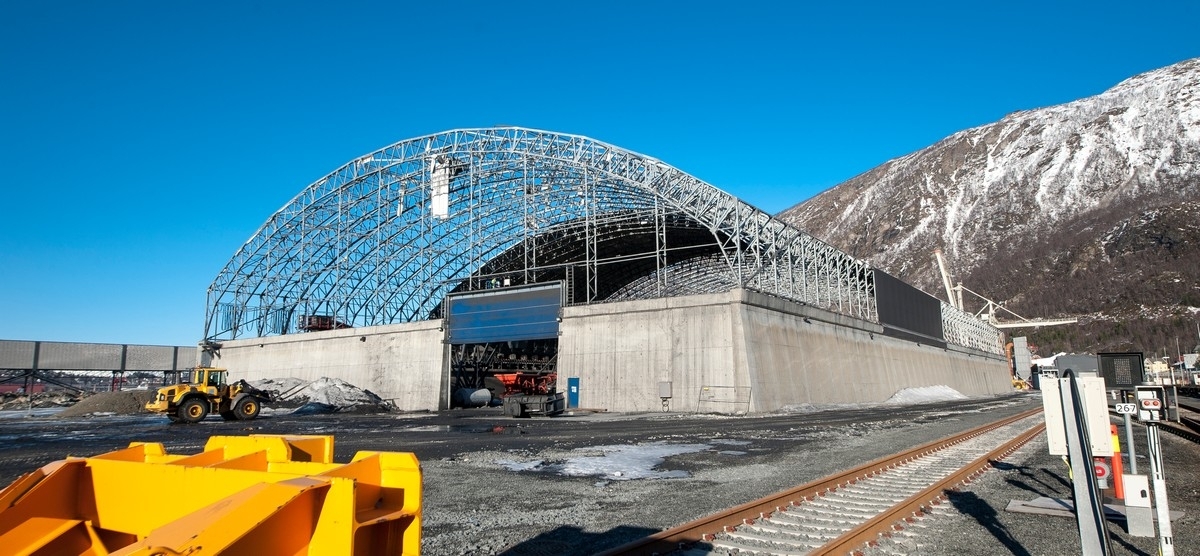 Northland ressourses lagerbygning på Narvikterminalen på Fagernes ble ...