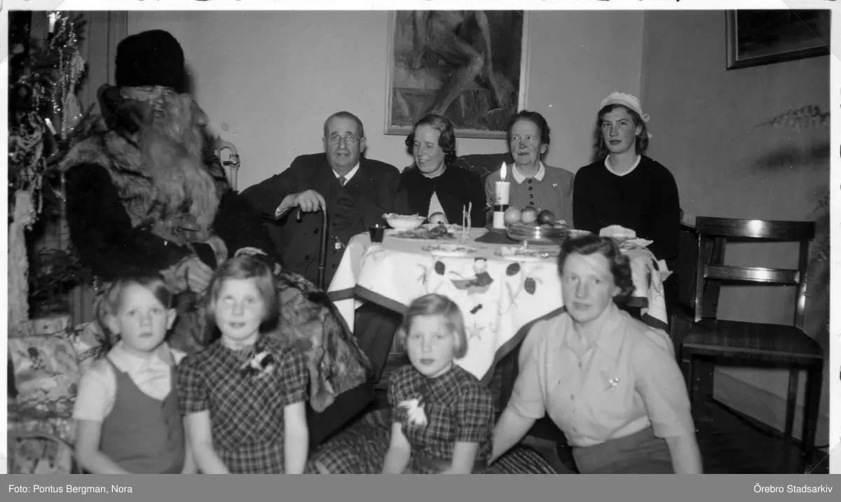 Julafton i Nora, 1940-tal - Örebro Stadsarkiv / DigitaltMuseum