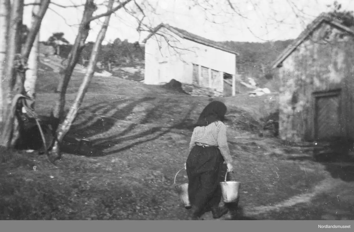 Line Jensen, mor til Hansine Johansen, september 1935 ...
