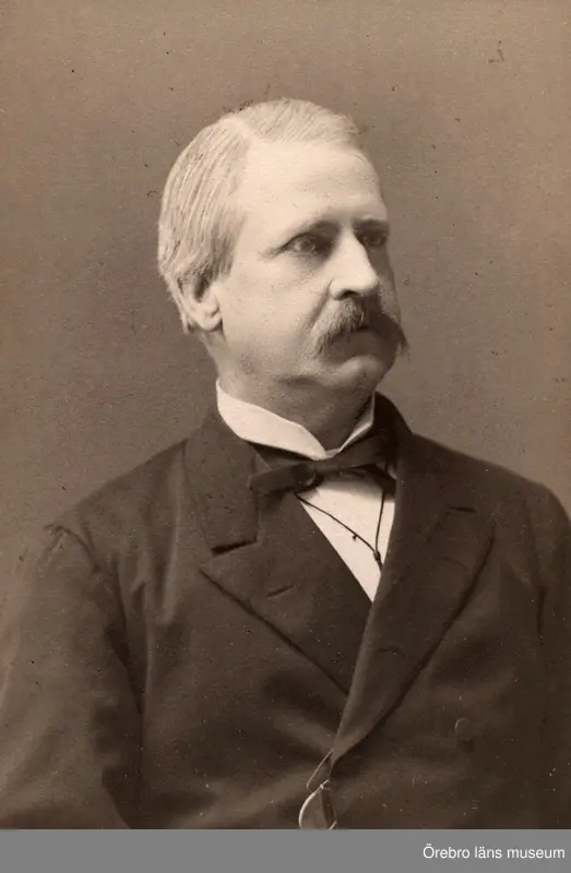 PERSONARKIV - Örebro läns museum / DigitaltMuseum