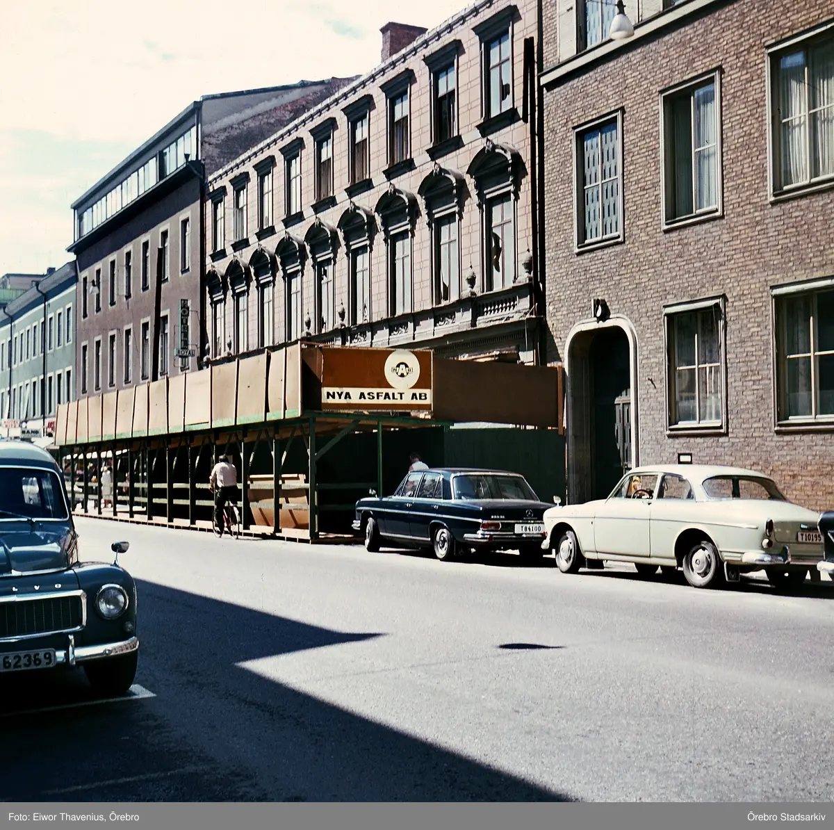 Drottninggatan mot söder, 1968-1971 - Örebro Stadsarkiv / DigitaltMuseum
