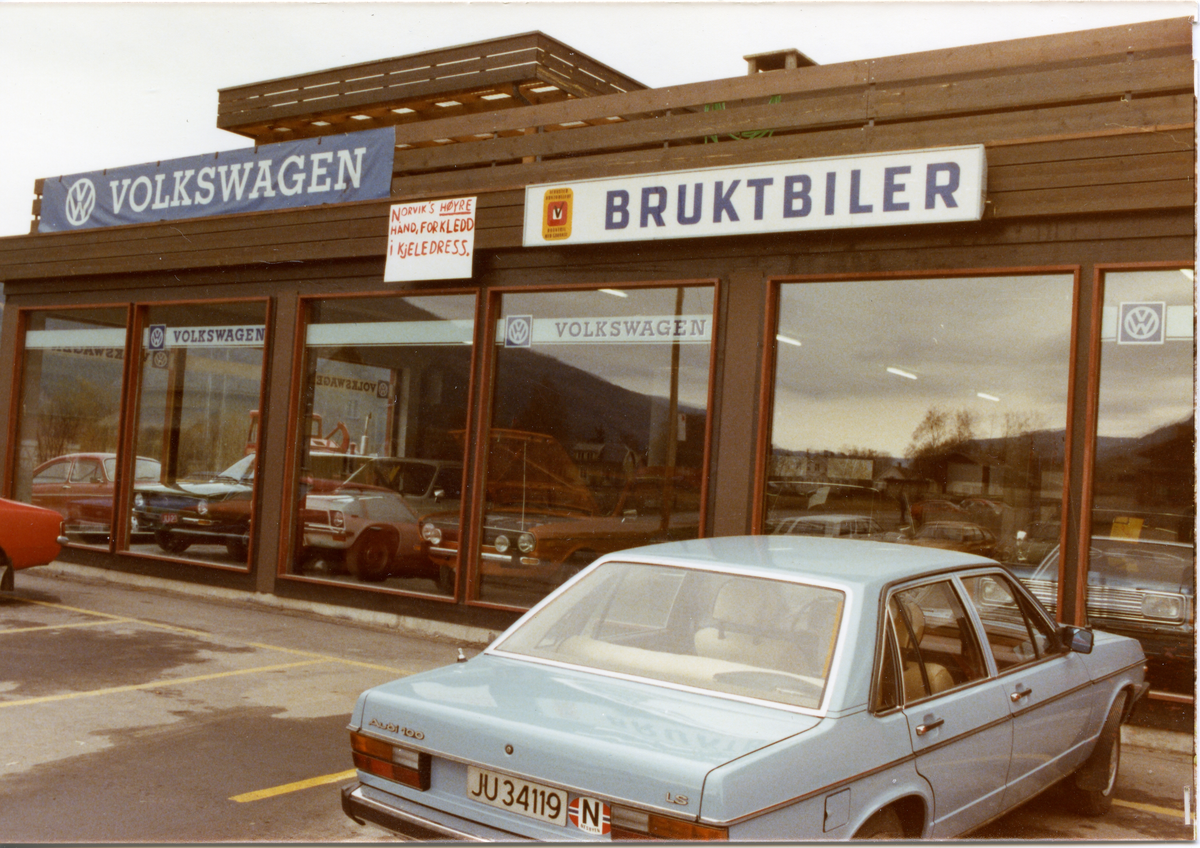 Nesbyen Auto - Hallingdal museum fotosamling / DigitaltMuseum