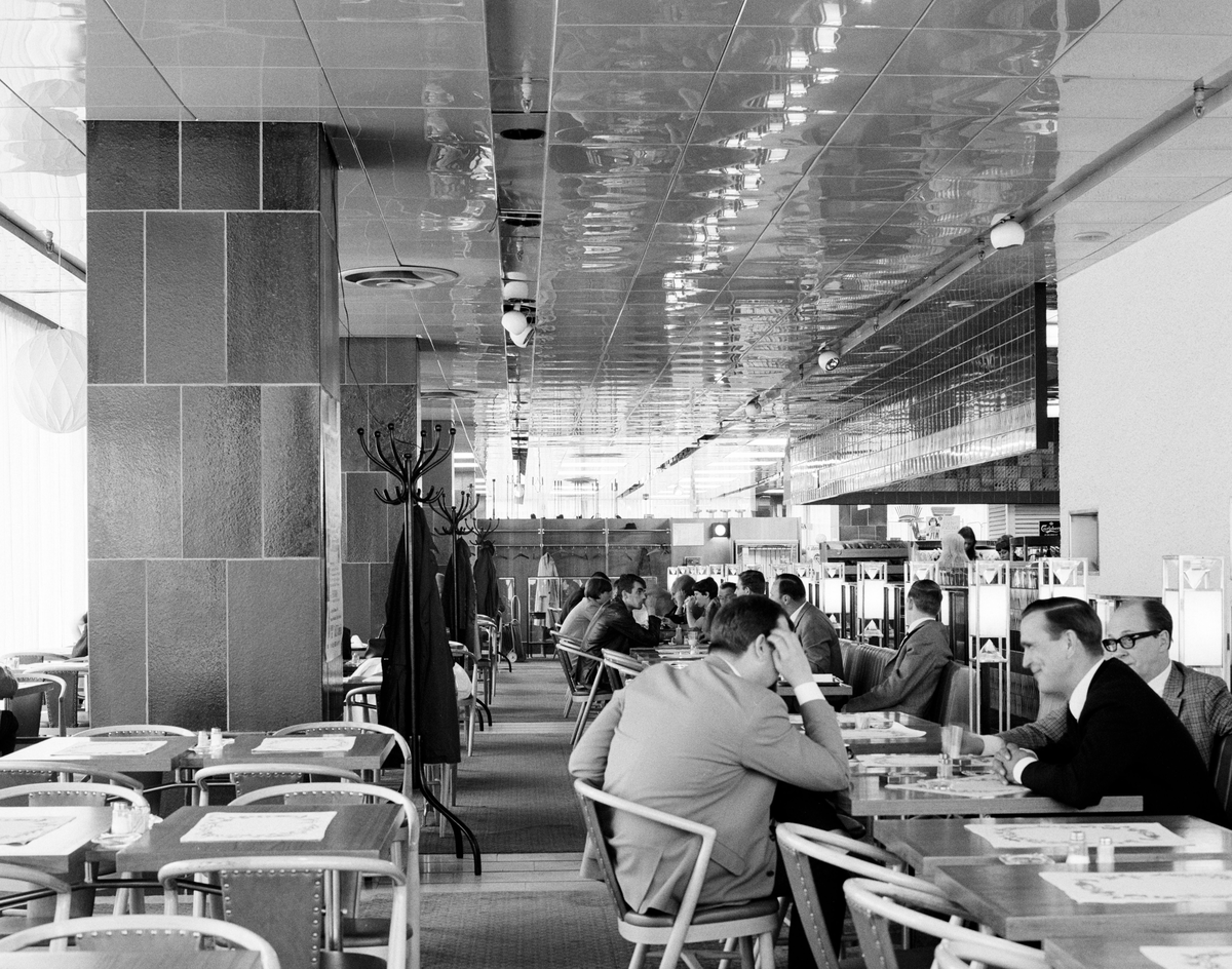 VARUHUSET "KRINGLAN" INTERIÖR - ArkDes / DigitaltMuseum