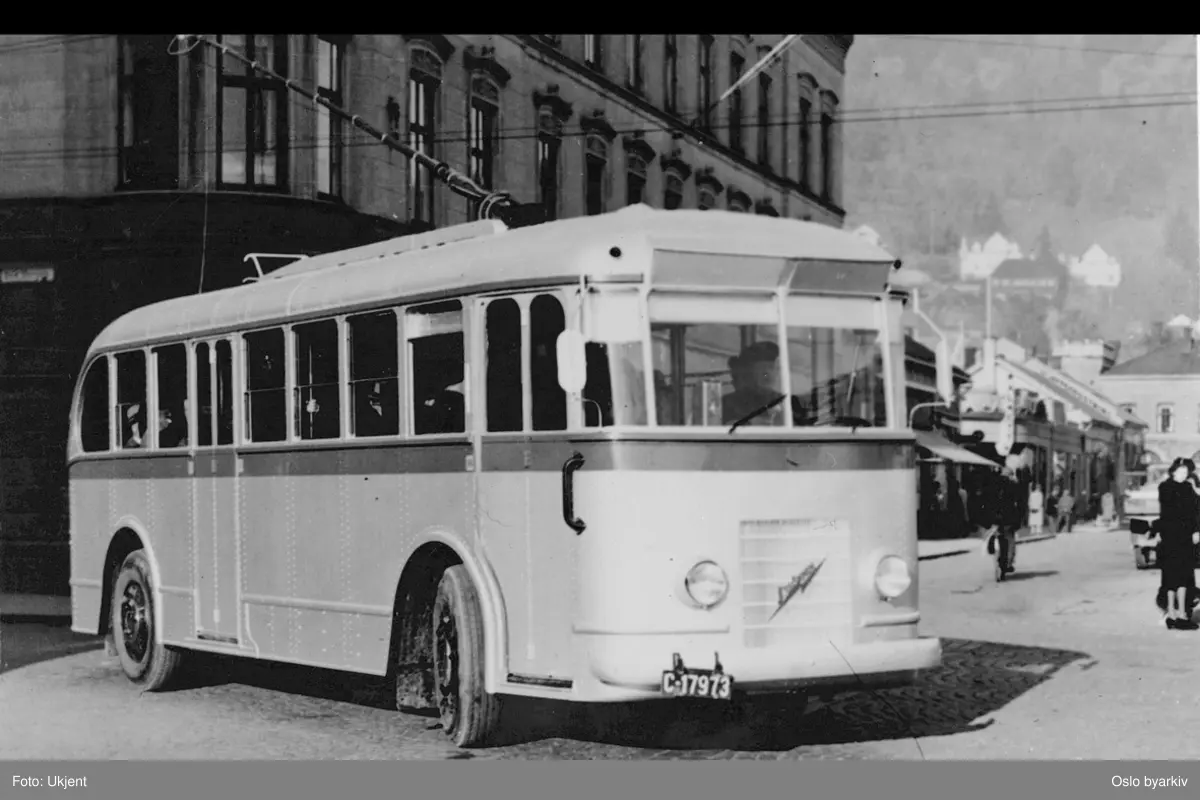 Buss, Drammen - Oslo byarkiv / DigitaltMuseum
