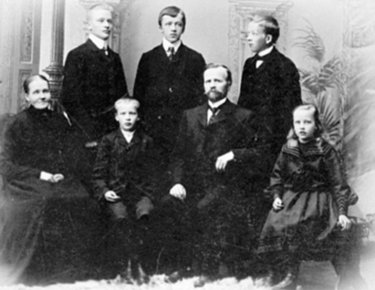 Gruppe 7 familie m/barn, Karen Andersen, Andreas "Smaken" Andersen. Fra ...