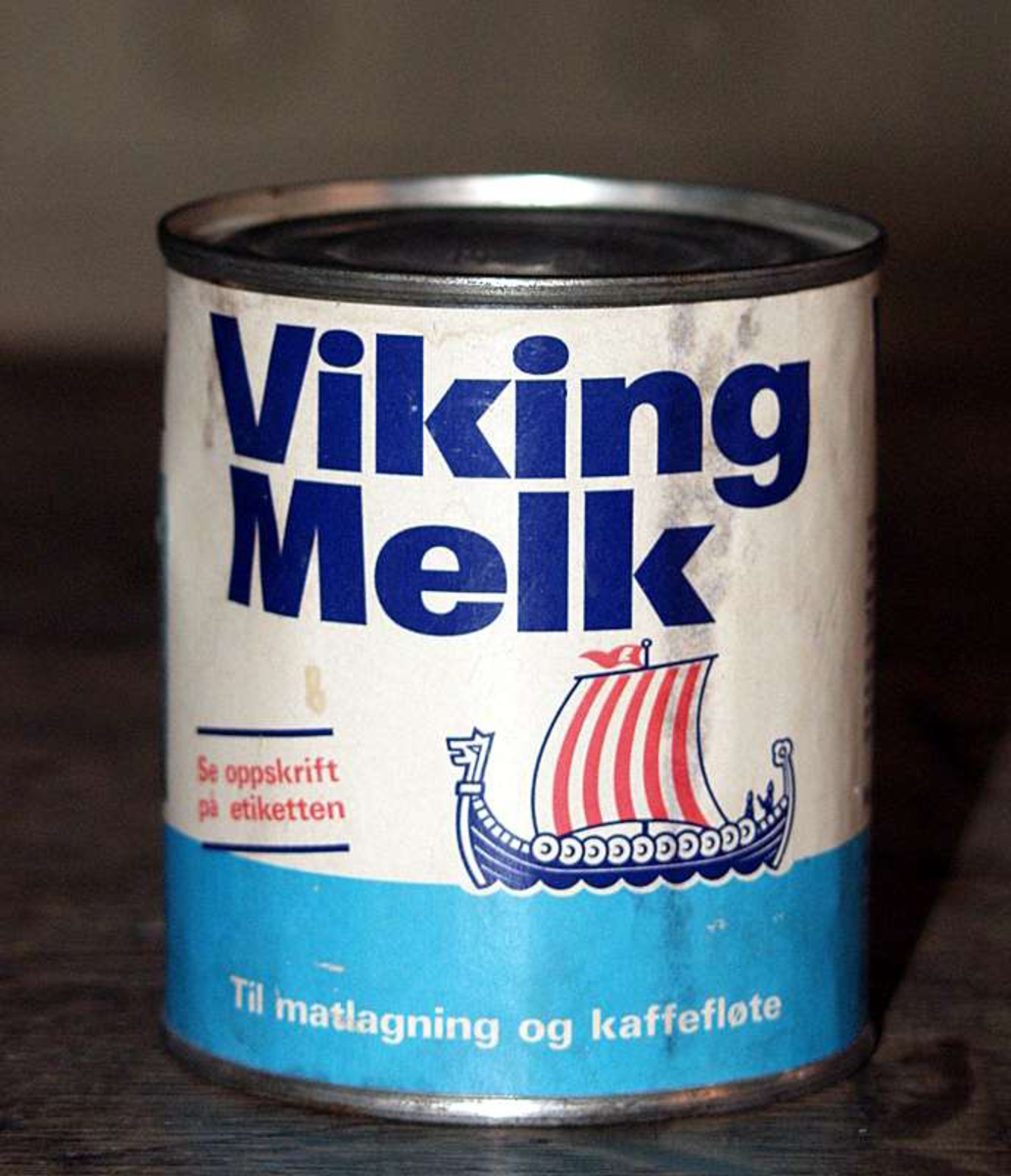 Vikingmelk, tom boks - Norsk Folkemuseum / DigitaltMuseum