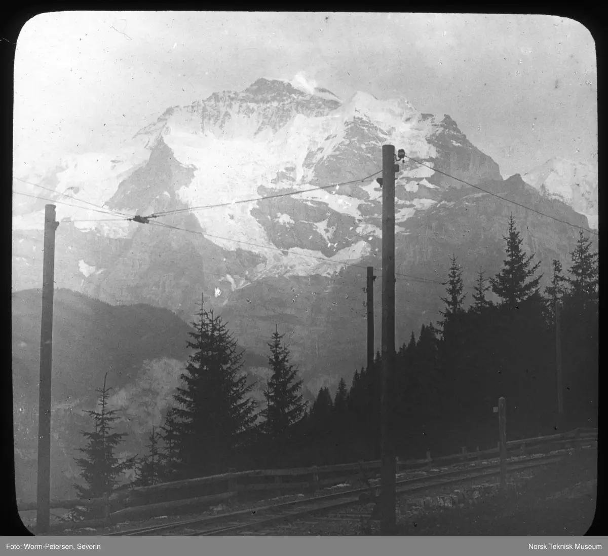 Landskapsbilde Jungfrau med Murrenbahn, Sveits. - Norsk Teknisk Museum ...