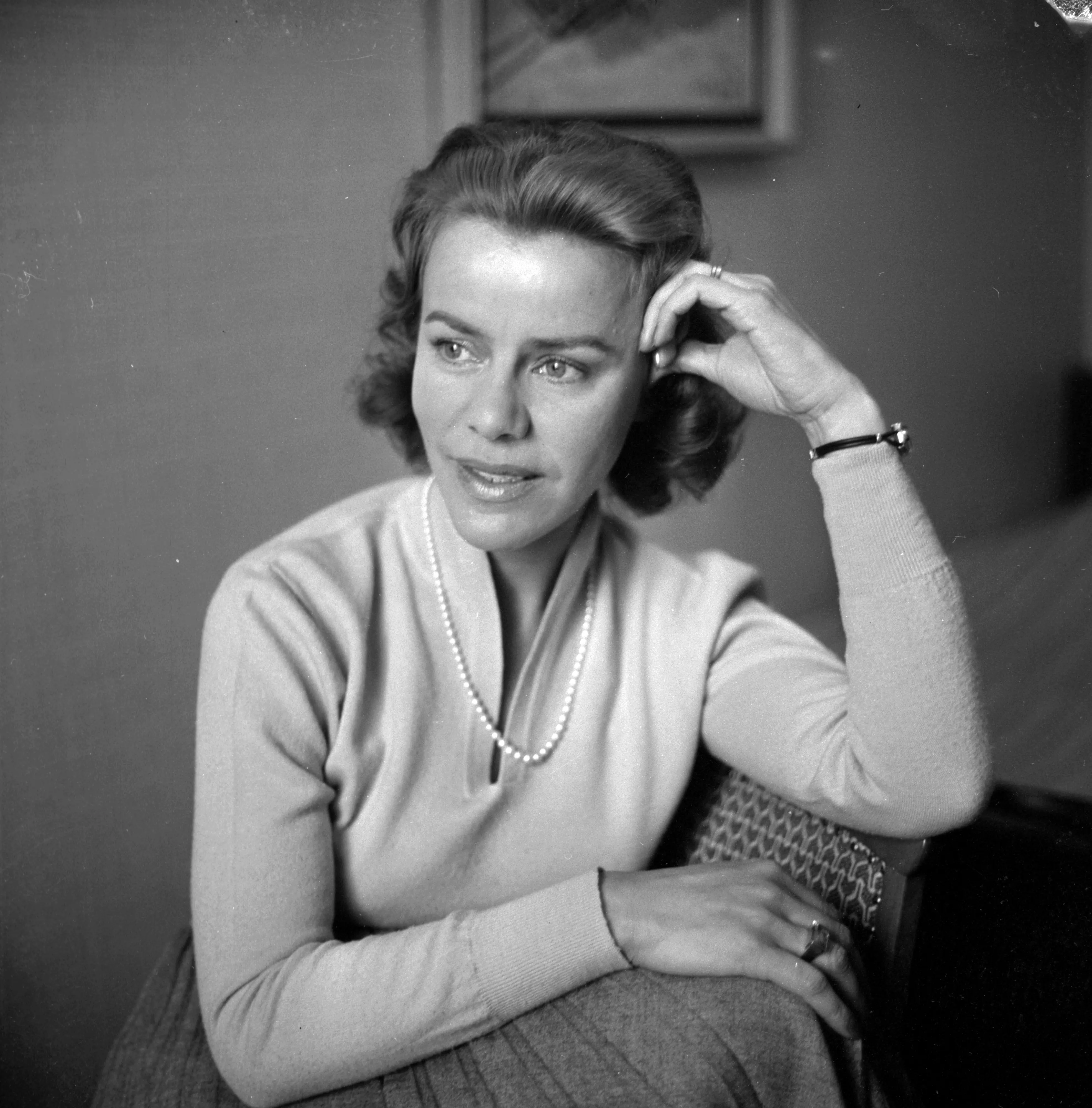 Ruth Kasdan. April 1956. - Örebro läns museum / DigitaltMuseum