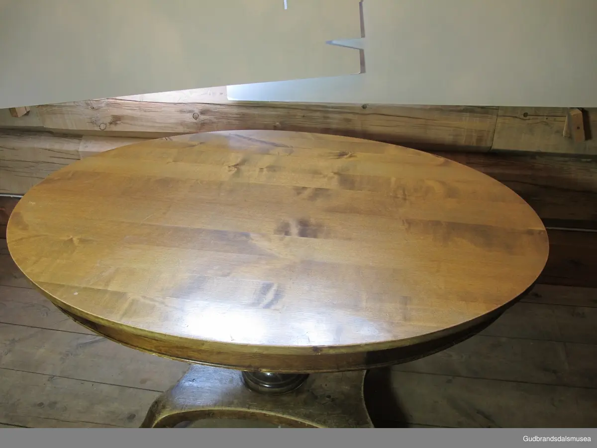 Bord - Gudbrandsdalsmusea / DigitaltMuseum