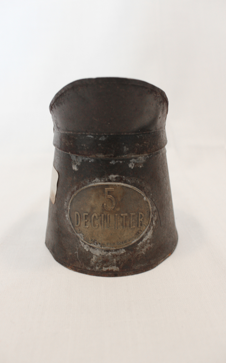 Desilitermål - Atlungstad brenneri / DigitaltMuseum