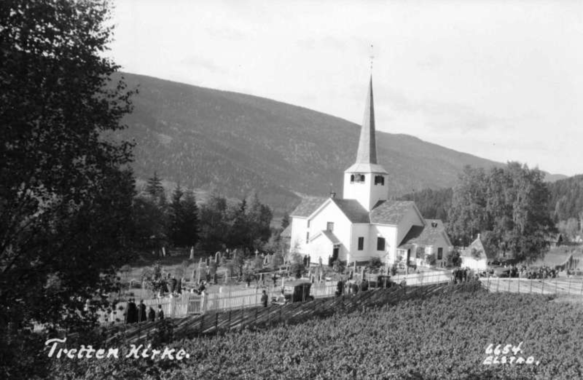 Øyer. Tretten kirke ved kirkens 200 års-jubileum i 1928. - Maihaugen ...