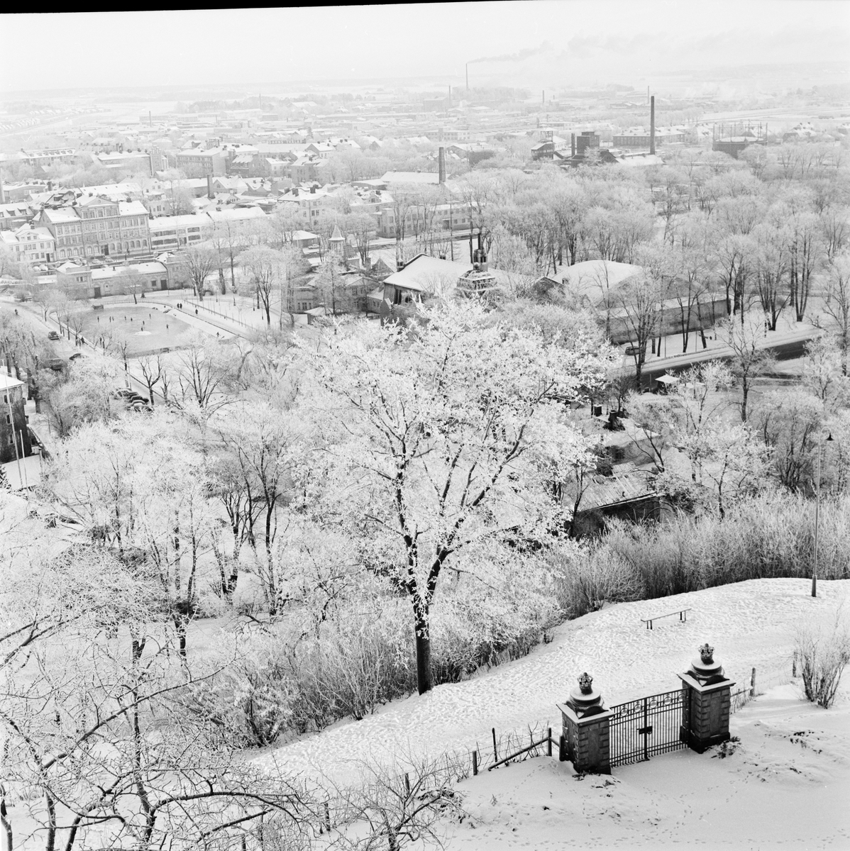 Vinter - stadsvy, Uppsala december 1962 - Upplandsmuseet / DigitaltMuseum