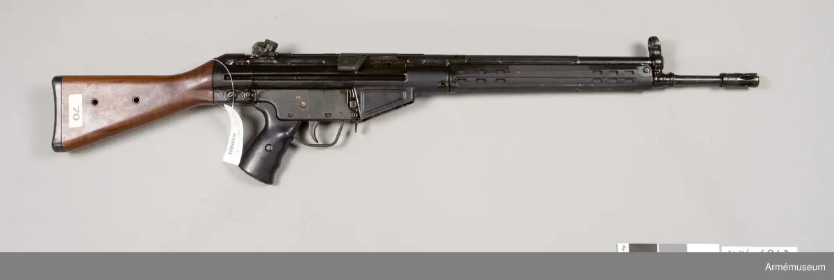 Automatkarbin fm/1964 - Armémuseum / DigitaltMuseum