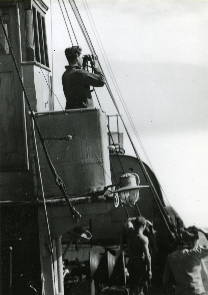 Göteborgs Örlogsdepå. H.M. Hjvb 384. Akterkant av bryggan om st. b ...