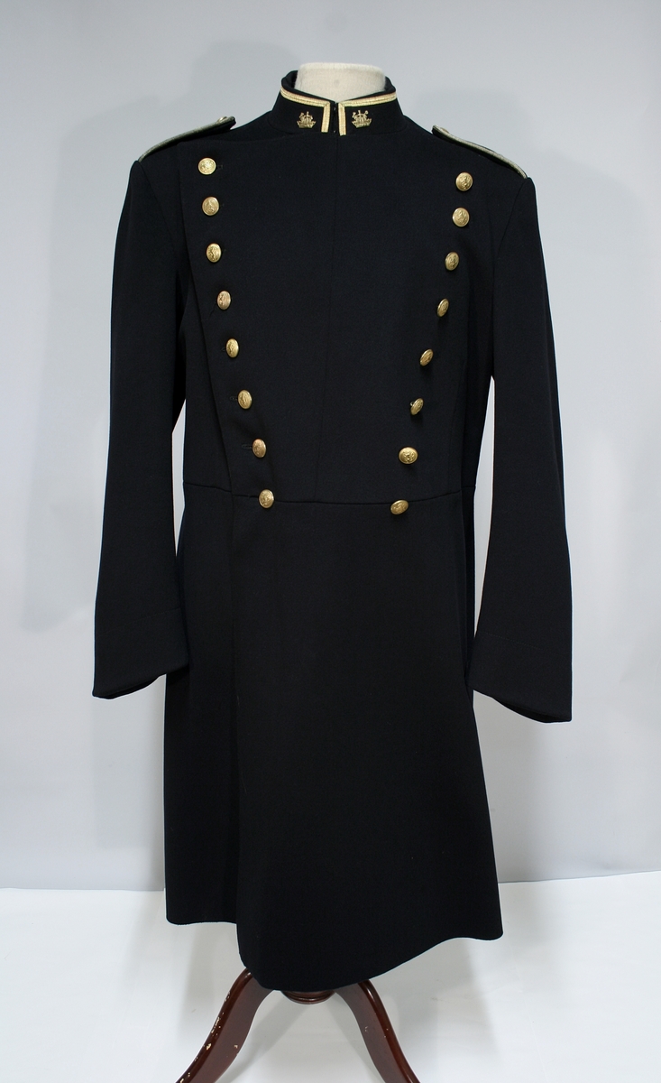 Politiuniform M/1877 - Justismuseet / DigitaltMuseum