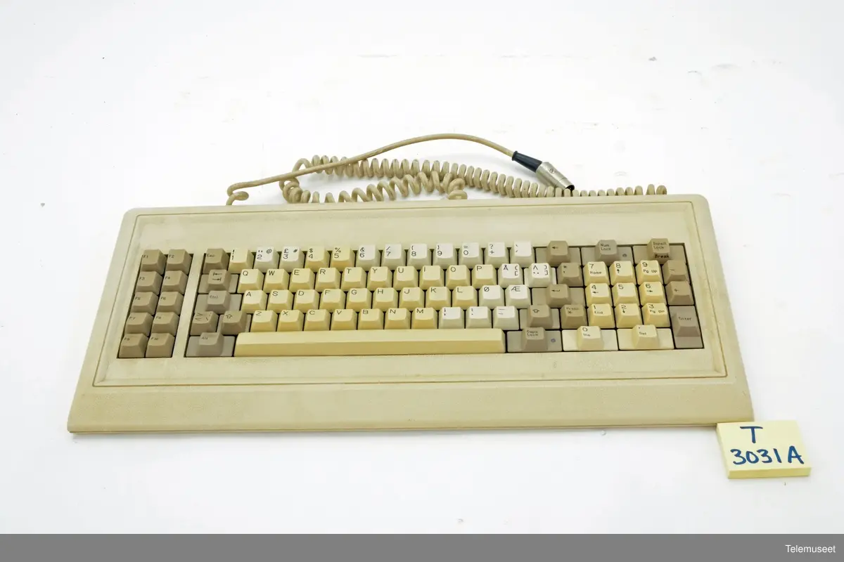 Datautstyr - Norsk Teknisk Museum / DigitaltMuseum