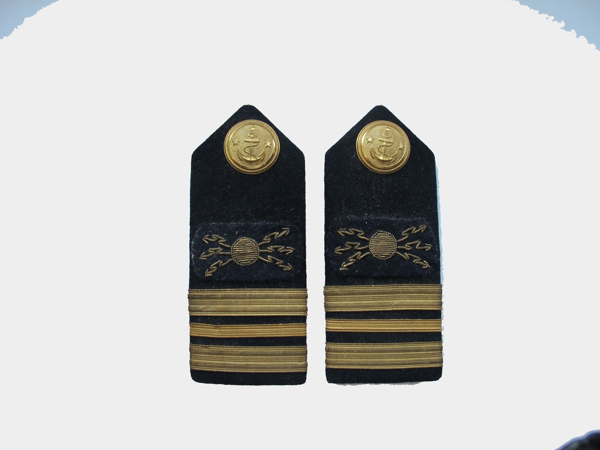 Gradbeteckningar och yrkesemblem - Sjöhistoriska museet / DigitaltMuseum