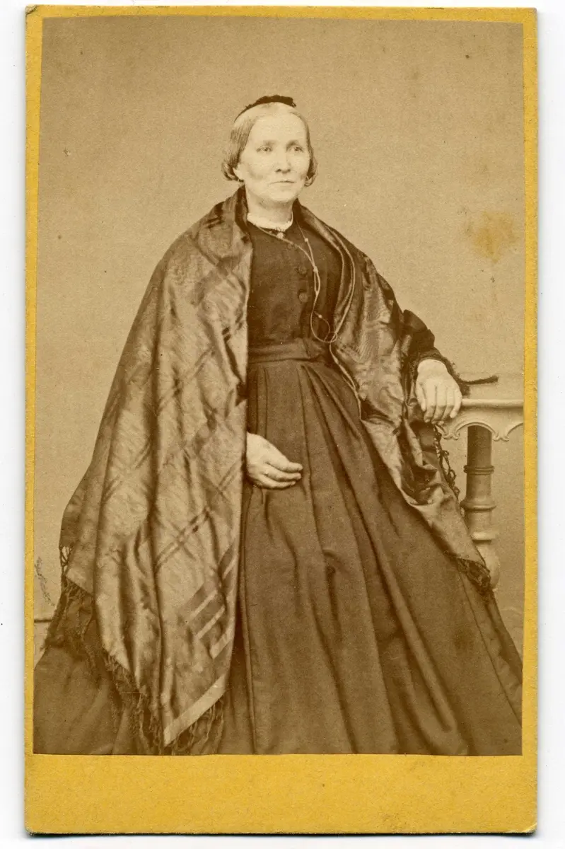 Kabinettsfotografi: jungfru Anna Greta - Grenna Museum ...