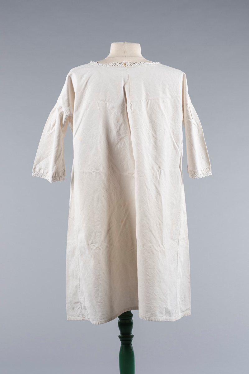 Underkjole - Museene i Akershus / DigitaltMuseum
