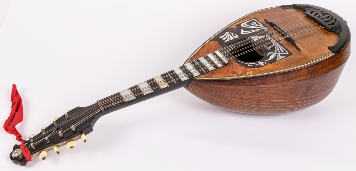 Mandolin - Länsmuseet Gävleborg / DigitaltMuseum