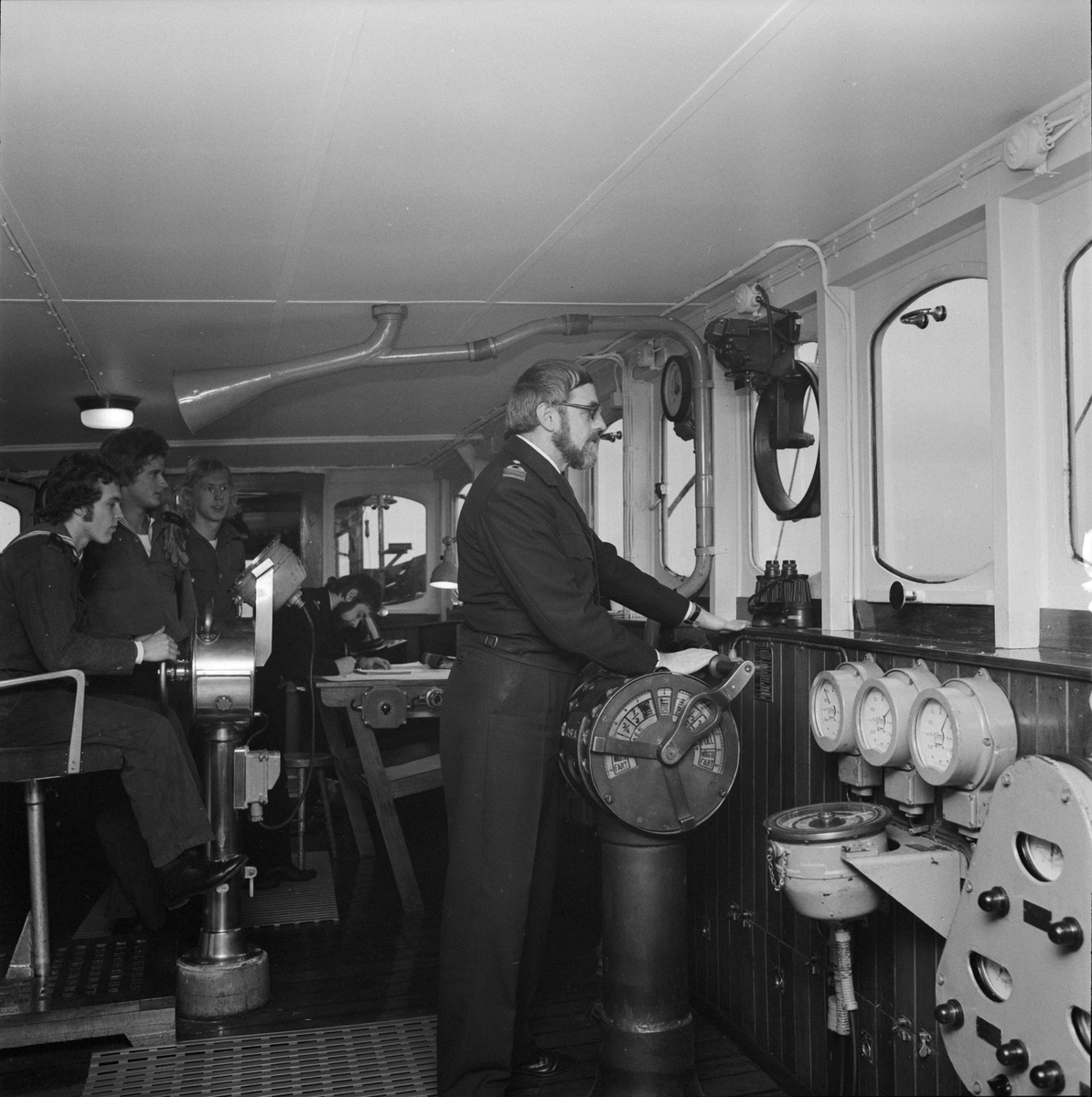Provtur med isbrytaren Ymer (varvet runt) - Marinmuseum / DigitaltMuseum