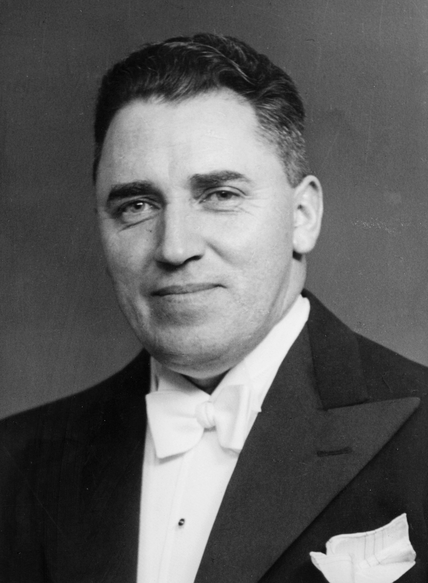 postbetjent, Eriksen Edvin Leonard, portrett - Norges Postmuseum ...