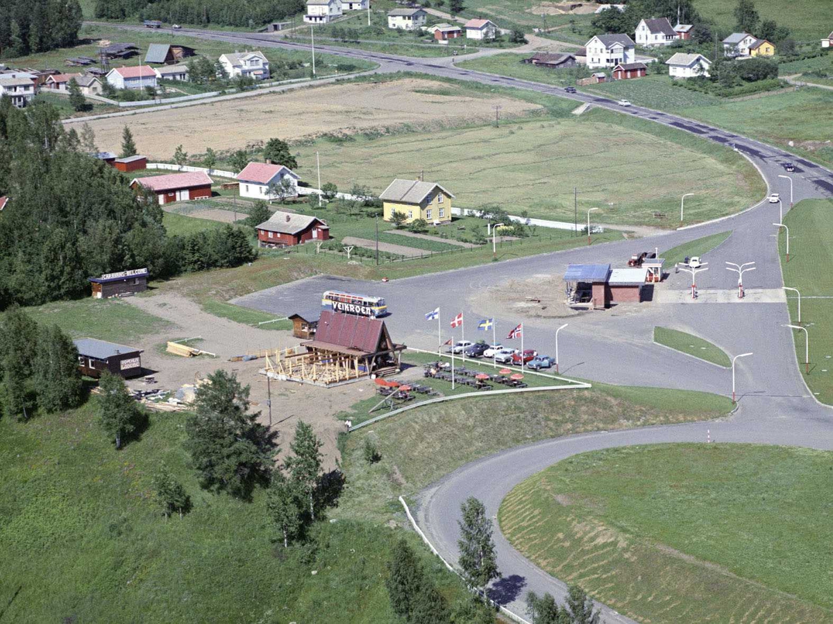 MINNEKROA (VED GAMLE E6), MINNESUND - Museene i Akershus / DigitaltMuseum