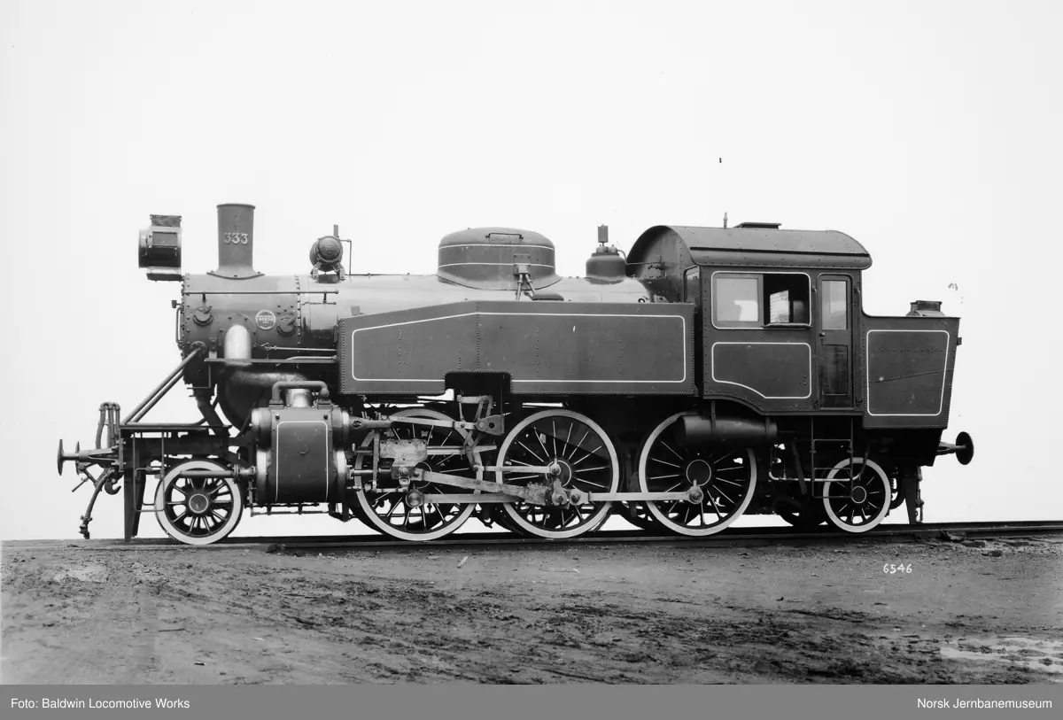 Leveransefoto av damplokomotiv type 32b nr. 333 fra Baldwin Locomotive ...
