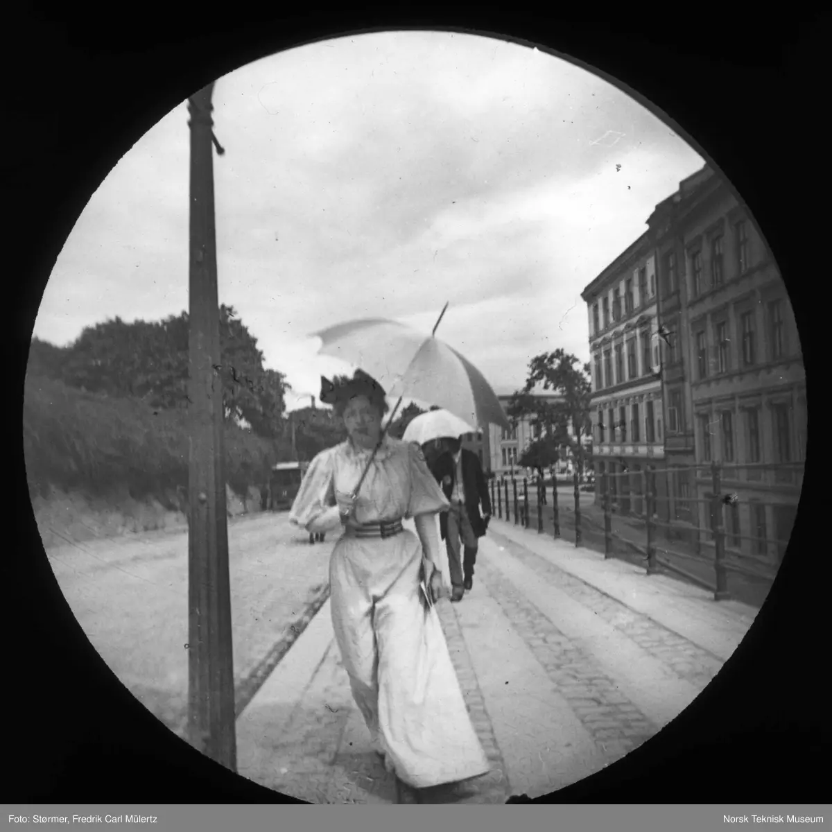 Lally Astrup (senere fru Reimers) - Norsk Teknisk Museum / DigitaltMuseum