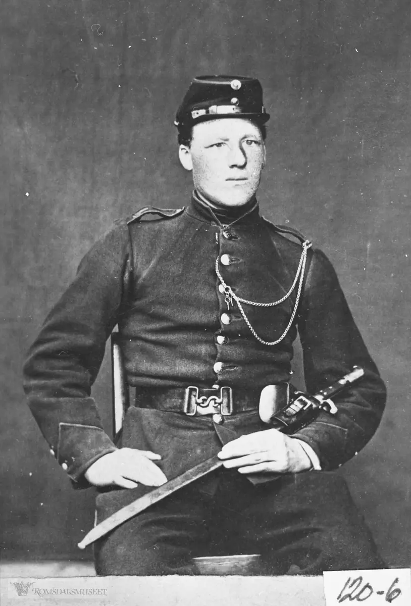 Knut er far til Markus Rød...ADRESSE: Nesset Rød Rød - Romsdalsmuseet ...