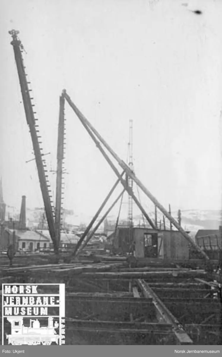 Skansen bru : grunnarbeider - Norsk Jernbanemuseum / DigitaltMuseum